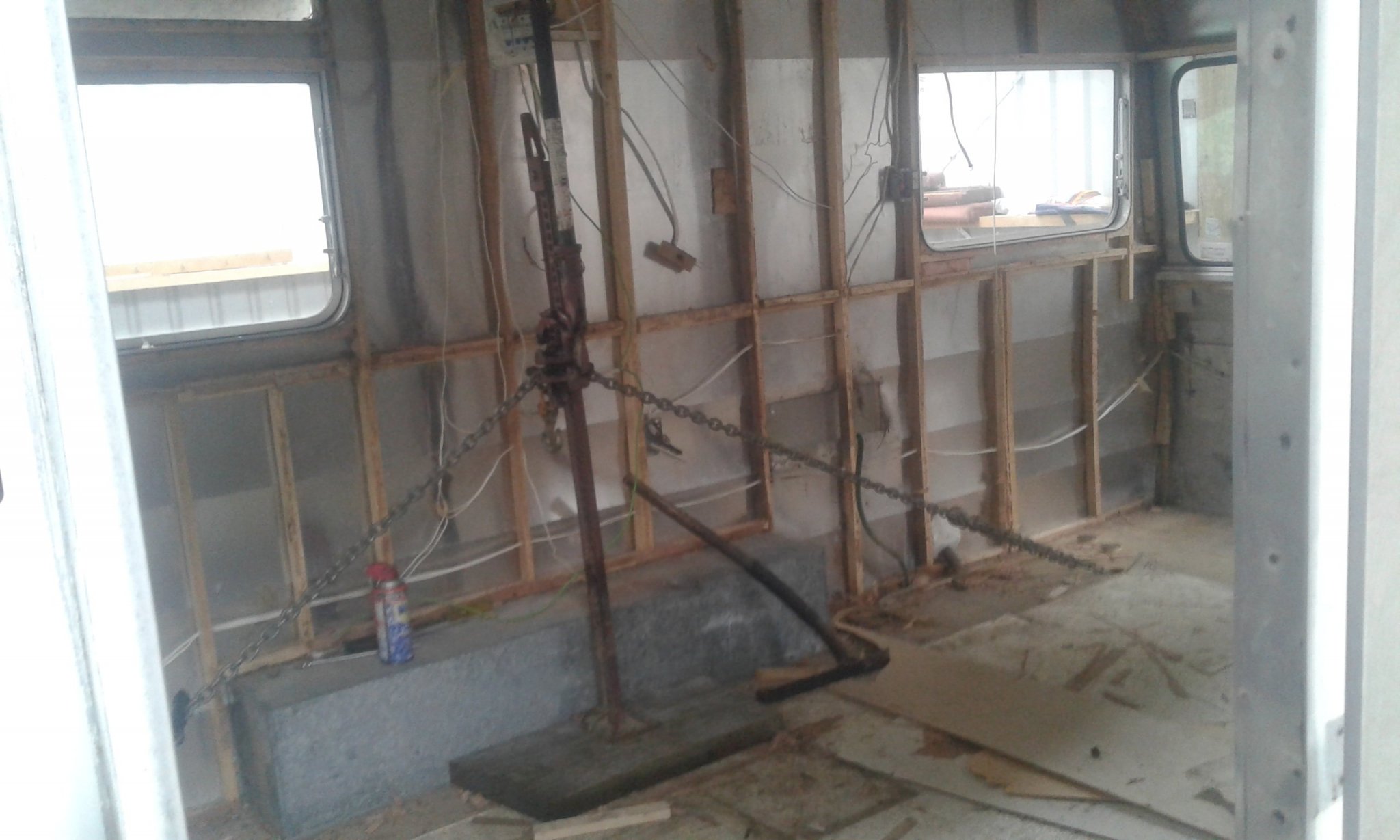 Mof's a Pikey. Caravan Thread - Other Projects - oldschool.co.nz