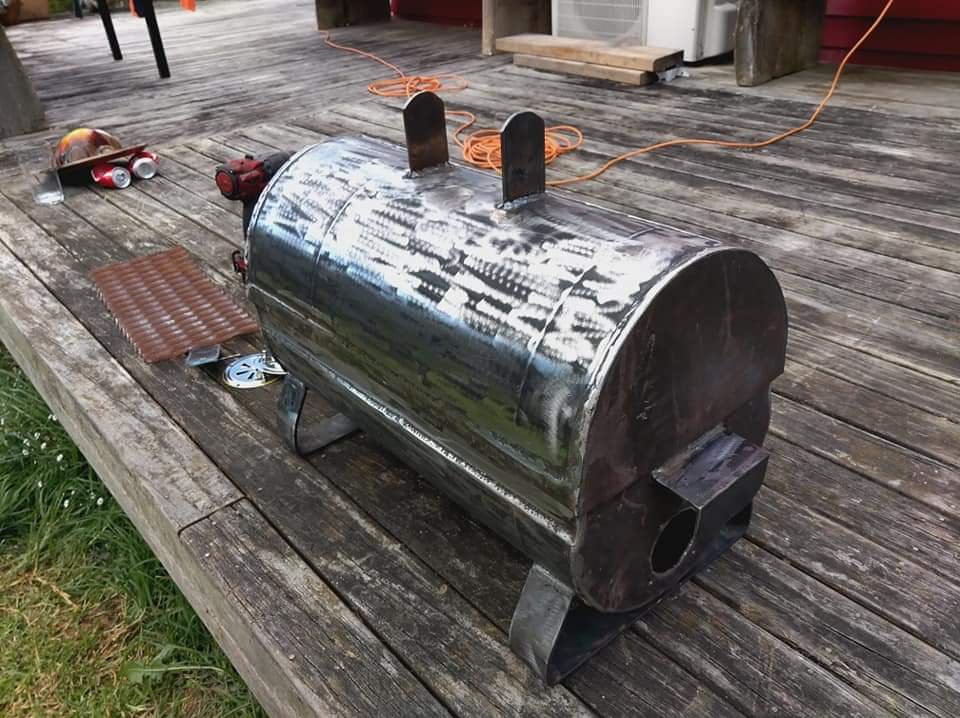 Mini BBQ smoker build - Other Projects - oldschool.co.nz
